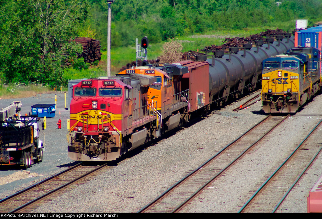 BNSF 4717